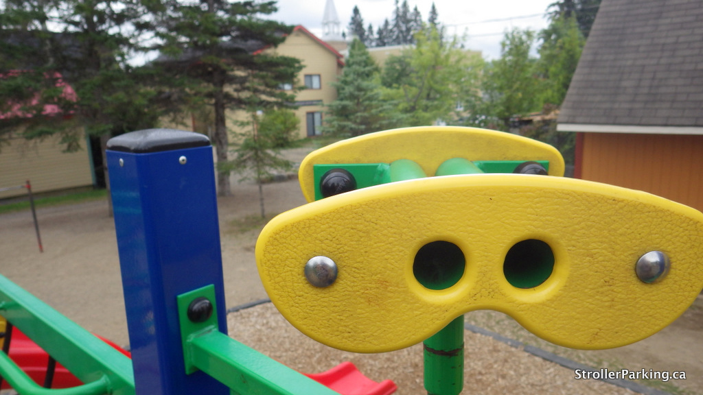 Val-David – Léonidas-Dufresne Park | StrollerParking