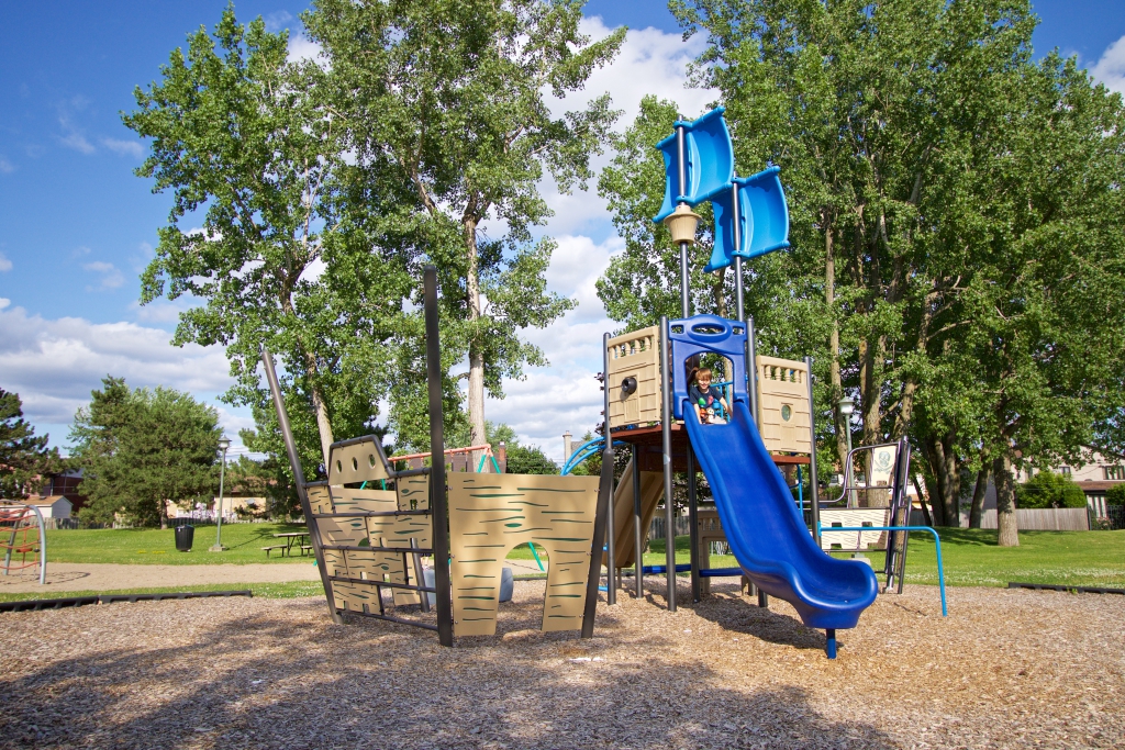 Dorval Park - Dorval, Montreal, Quebec